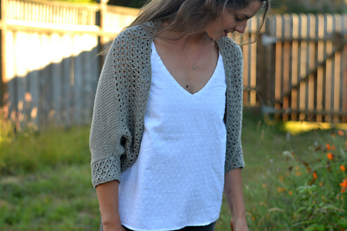 Ravelry: Avana pattern by Annie Rowden