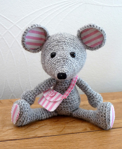 Ravelry: Matilda Mouse pattern by Helen Rolf