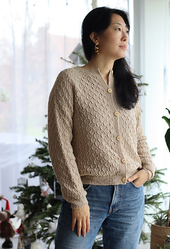 Ravelry: Yanyu pattern by Xiaowei Design
