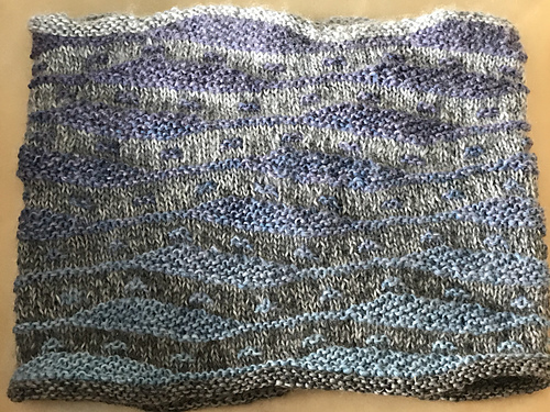 Ravelry: Ripples Cowl pattern by Brigitte Elliott