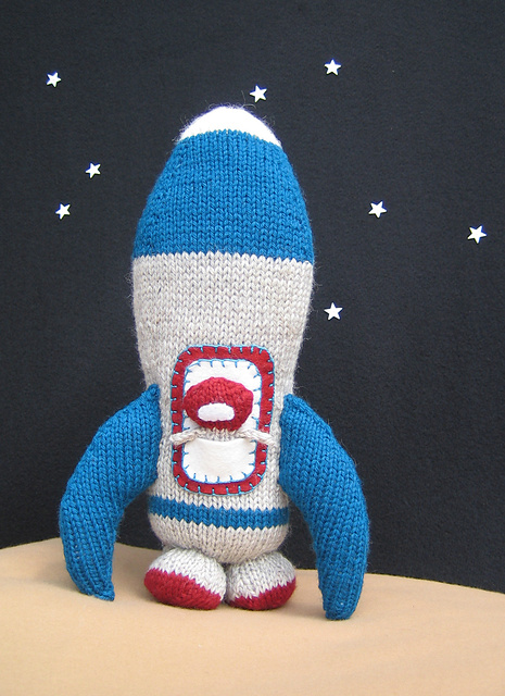 Ravelry: Rocket Ship pattern by Katie Boyette