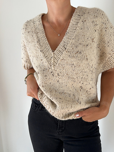 Ravelry: Ash Slipover V Neck pattern by Caidree