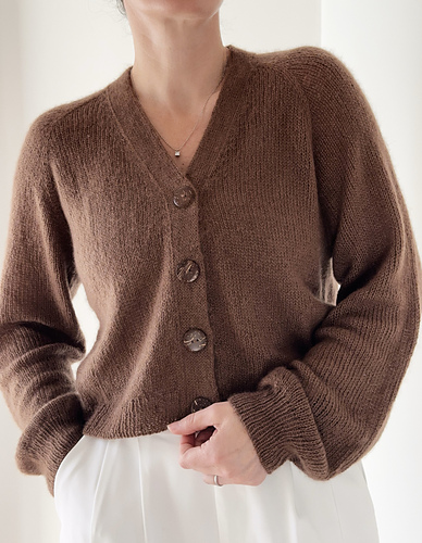 Ravelry: Teddy Dear Cardigan Lite pattern by Caidree
