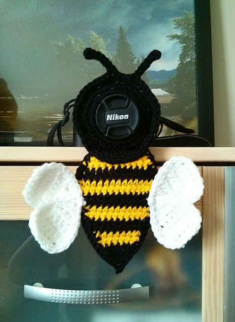 Ravelry: Bee Photographer Assistant ~ Lens Grabber pattern by Kirsten ...
