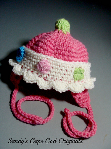 Ravelry: 401 polka dot hat pattern by Sandy Powers
