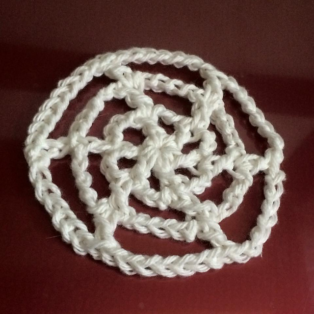 Ravelry Spider Web Coasters Pattern By Amanda Shore
