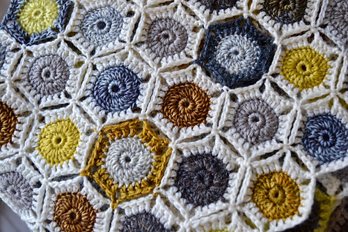 Ravelry: The Honeycomb Conjecture pattern by Fiona Oliver