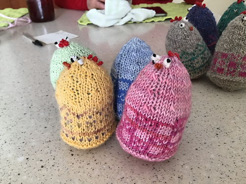 Ravelry: Easter chickens Norwegian style pattern by Bente Presterud