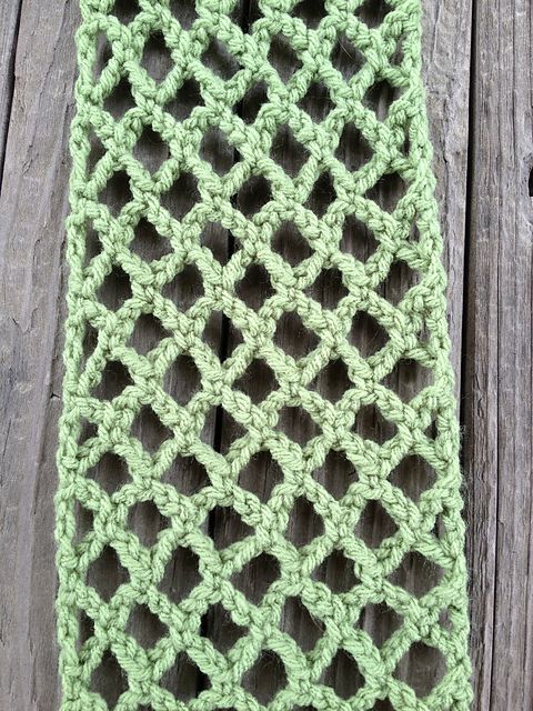 Ravelry: caraosity's Abby's Garden Trellis Scarf