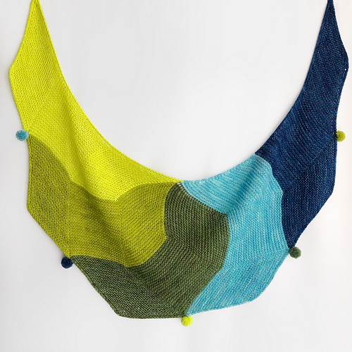 Ravelry: Centrifugal pattern by Carissa Browning