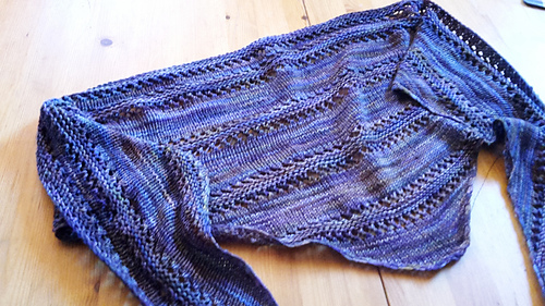 Ravelry: Morgana pattern by Carla Puttomatti