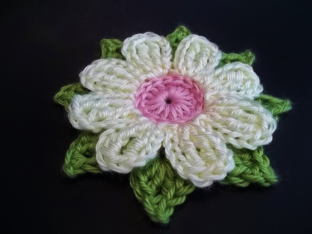 Ravelry: Gerbera Daisy Dukes Flower pattern by Carlinda Lewis