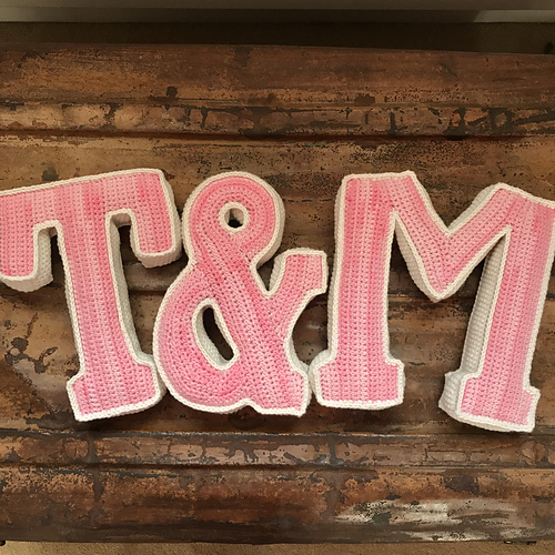 Ravelry: 3D LETTER pattern by CAROcreated design