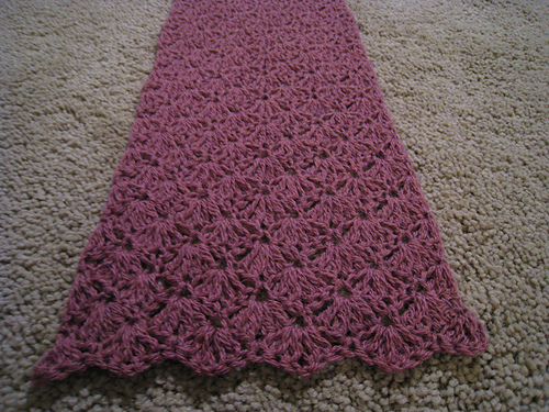 Ravelry: "Fanny" Scarf pattern by Carmen Caamaño