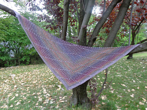 Ravelry: Bocce pattern by Nancy Whitman