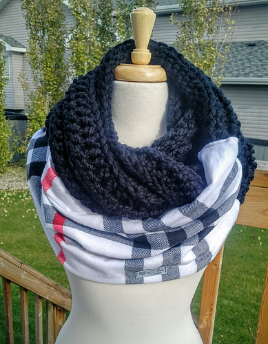 Ravelry: Twice As Nice Plaid Infinity Scarf pattern by Carol's Off the ...