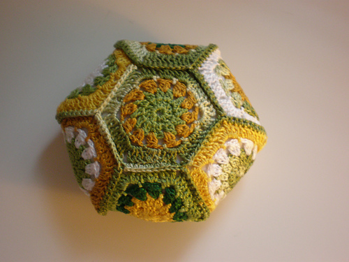 Ravelry: Hexagon Pincushion pattern by Leanda Xavian