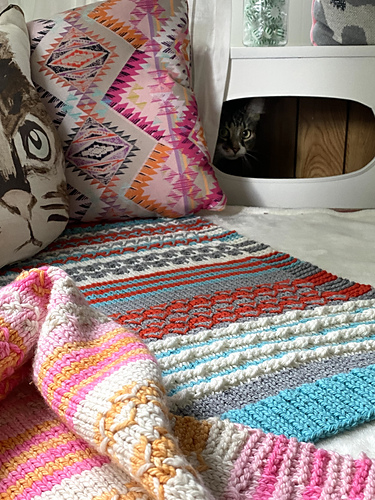 Ravelry: Sharon's Glamping 2 Blanket pattern by Casapinka