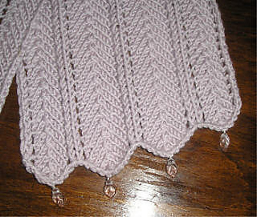 Ravelry: Wavy Razor Shell Scarf pattern by Sesame Seed Designs