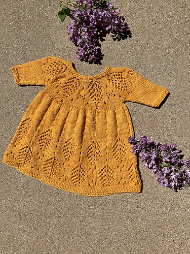 Ravelry: Tatli pattern by Taiga Hilliard