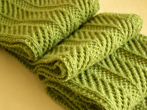 Ravelry: Foreign Correspondent's Scarf pattern by Lexy Lu