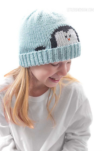 Ravelry: Peekaboo Penguin Hat pattern by Cassandra May