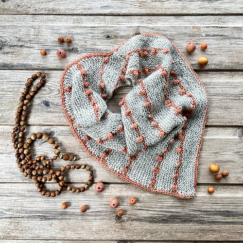 Ravelry: Mala Bead Cowl pattern by Heike Gittins Design