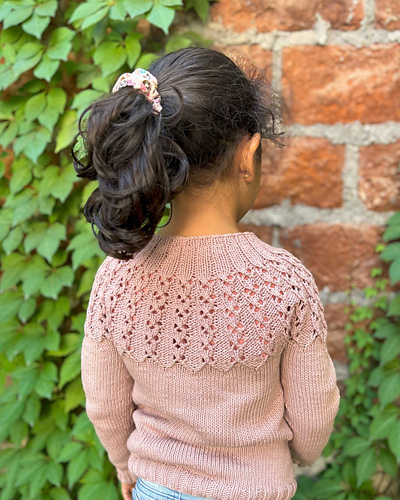 Ravelry: Ephesus Mini Cardigan pattern by Cata Rubke