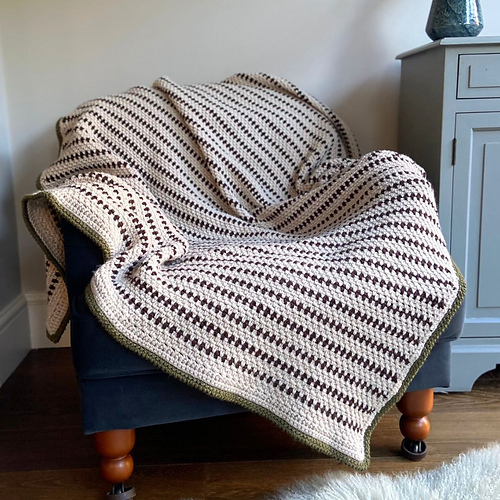 Ravelry: Easy Moss Stitch Blanket pattern by Catherine Noronha