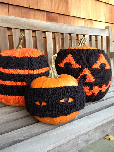 Ravelry: halloween pumpkin wraps & cosy pattern by Cathy Carron