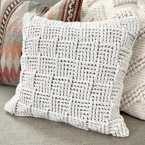 Ravelry: Hip to Be Square Pillow pattern by Cathy Colson