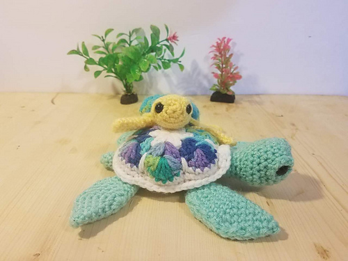 Ravelry: African Flower Sea turtle pattern by Robin Wilder-hamilton