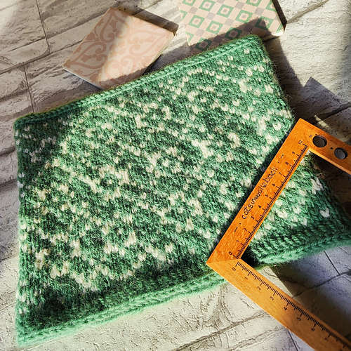 Ravelry: Cuello Winter Tiles Punto pattern by Alicia Arroyo Blanco