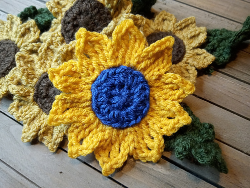 Ravelry: Sunflowers for Peace pattern by Cathleen Gorbatenko