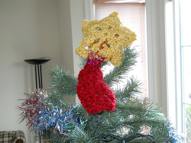 Ravelry: Christmas Tree Topper pattern by Hijinks Crochet