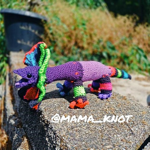 Ravelry: Farrin the Frilled Lizard pattern by Chanel Beauchamp