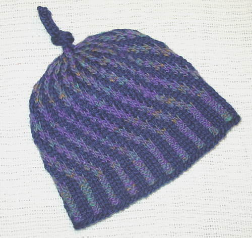 Ravelry: Spiral Twist Hat pattern by Cheryl Dawley