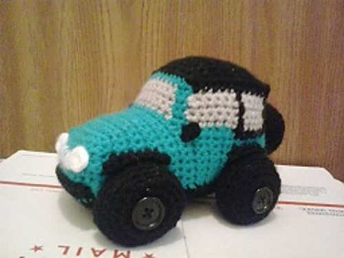 Ravelry: Jeep pattern by Christjan Bee