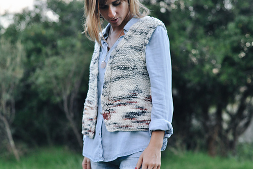 Ravelry: Paisano Vest pattern by Manos del Uruguay