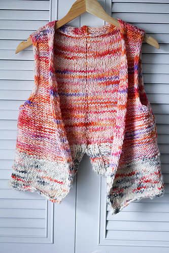 Ravelry: Paisano Vest pattern by Manos del Uruguay