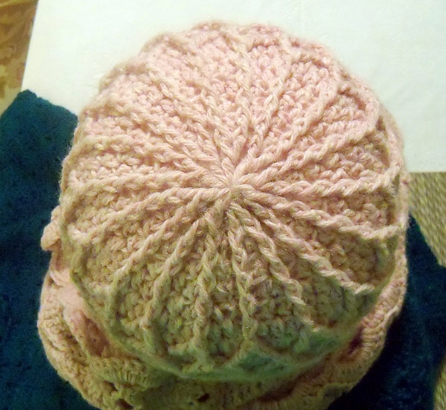 Ravelry: celiatrout's Crochet Diamond Pattern Hat
