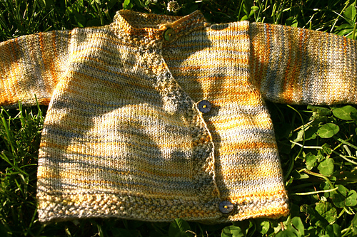 Ravelry: Cache-coeur Shangaï pattern by Celine en laine