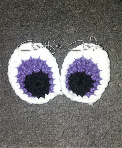 Ravelry: Pretty Peepers pattern by Charity Fausnaught