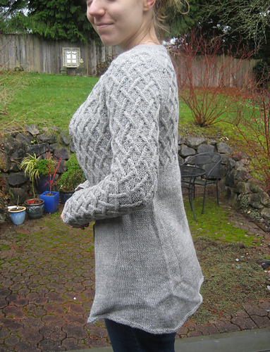 Ravelry: Arwen pattern by C. Faraone