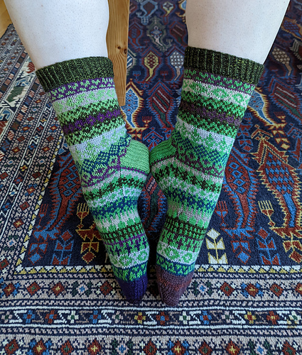 Finished my first entirely colourwork sock 🧦 : r/knitting