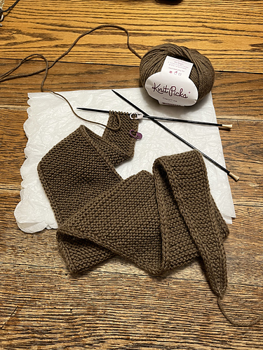 Ravelry: The Simple Thing pattern by Melina Brell