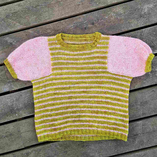 Ravelry: Ella Blouse pattern by Charlotte Spagner