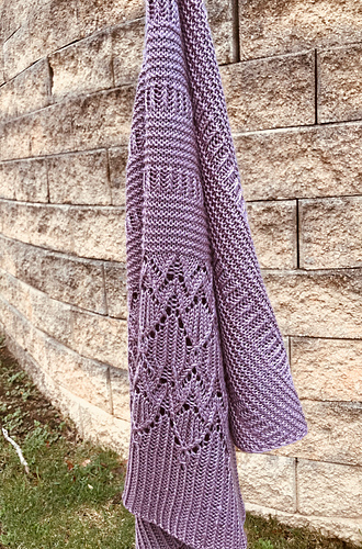 Ravelry: Laia pattern by Lisa Hannes