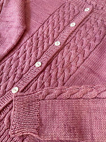 Ravelry: Cropped Cabled Cardi pattern by Chiaki Hayashi