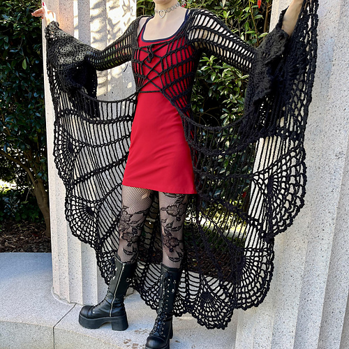 Ravelry: Arachne's Curse pattern by Marcus Miller
